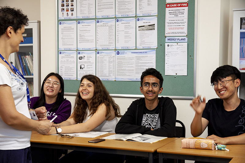 General English | ELC The English Language Center - Eastbourne | UCASL